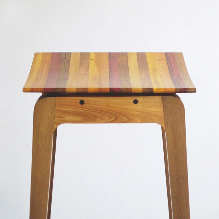 Float Stool – ATOMOS ATELIER